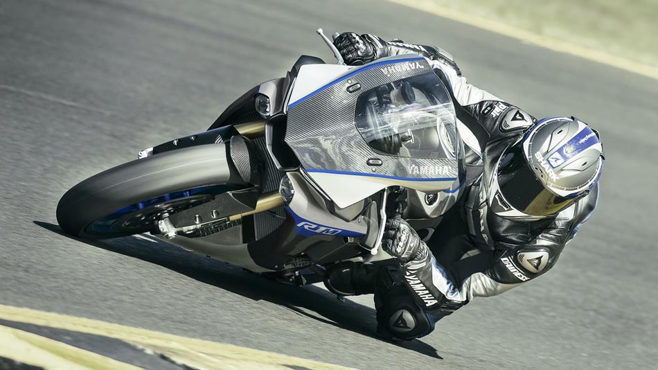 新裝登場：2017 YAMAHA YZF-R1/R1M